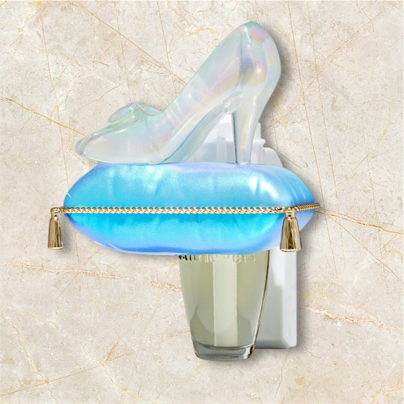 Disney | Accents | Bath And Body Works Disney Cinderella Wallflower ...